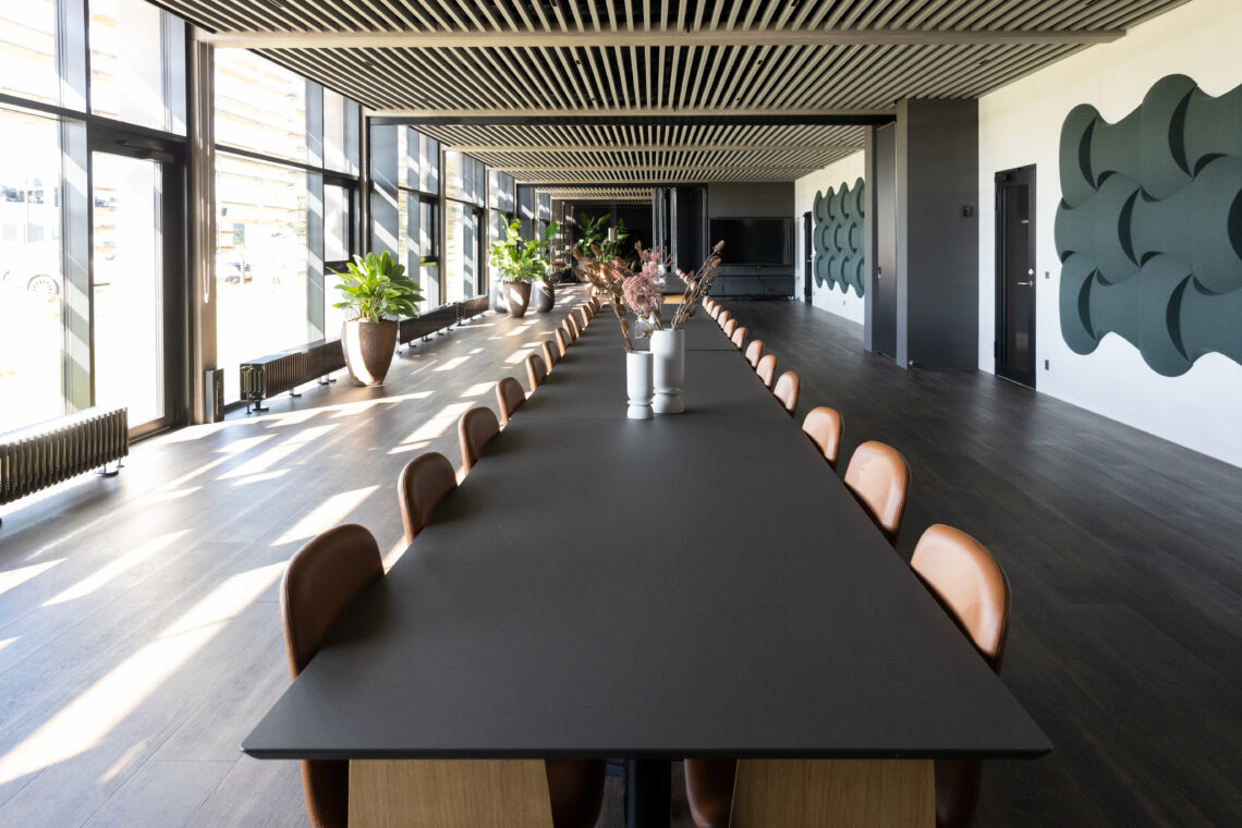 Selected Car Group - Abstracta